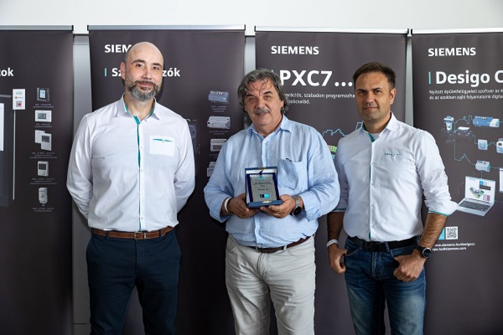 Kiemelkedő partnereit díjazta a Siemens épületautomatizálási üzletága ...