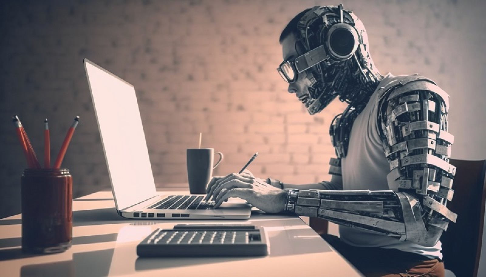 Látványos innovációk és remek hangulat | Techmonitor.hu